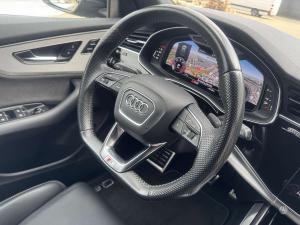 Audi Q8 2018 Kauņa, ar dzinēja tilpumu 3.00 L un nobraukumu 221 tūkst. km par 34800 €, foto 22 vietnē AUTOMOTO.COM.LV
