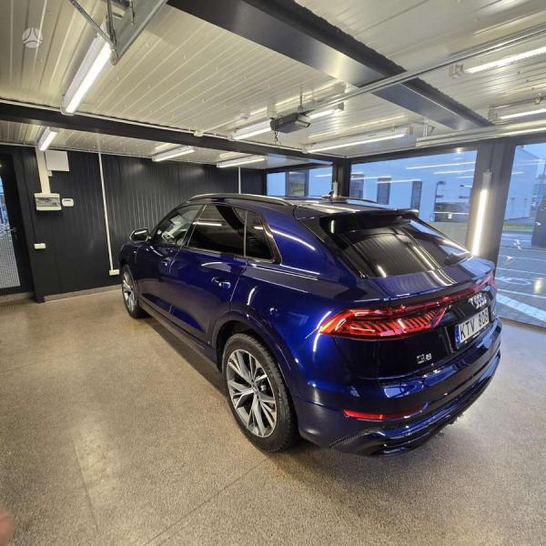 Audi Q8 2019 in Kaunas, with an engine capacity of 3.00 L and mileage of 178 thousand km for 43000 €, photo 4 on AUTOMOTO.COM.LV