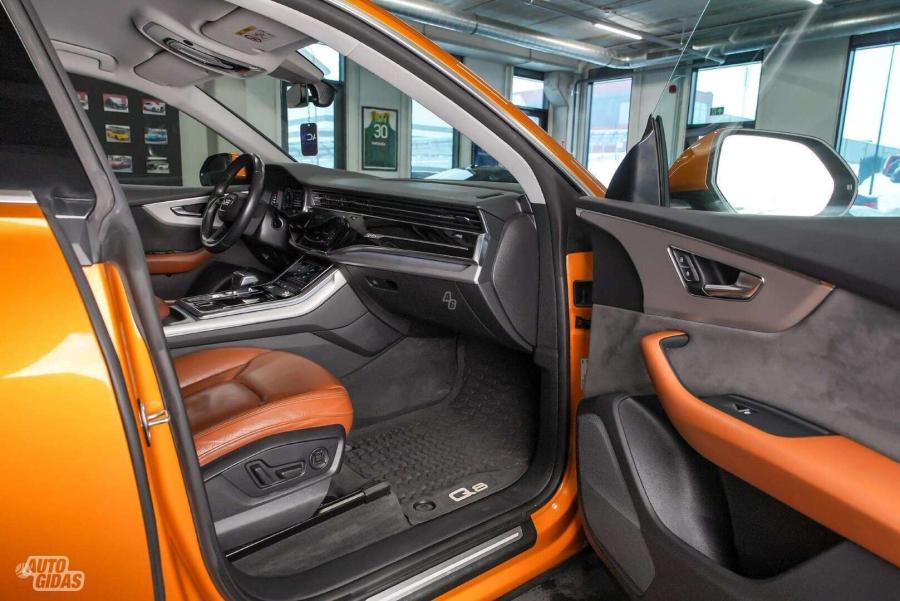 Audi Q8 2019 Marijampole, ar dzinēja tilpumu 3.00 L un nobraukumu 165 tūkst. km par 39950 €, foto 34 vietnē AUTOMOTO.COM.LV