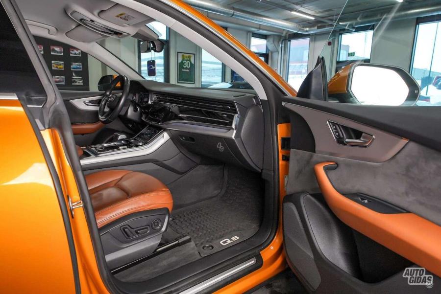 Audi Q8 2019 in Marijampole, with an engine capacity of 3.00 L and mileage of 165 thousand km for 37950 €, photo 37 on AUTOMOTO.COM.LV