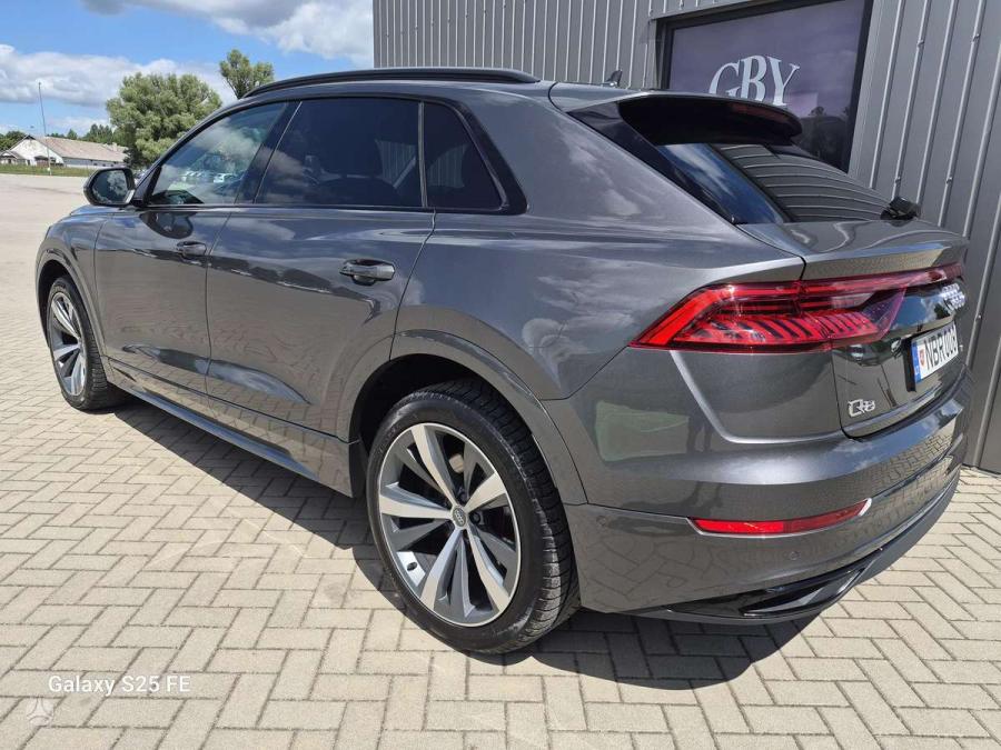 Audi Q8 2019 in Taurage, with an engine capacity of 2.97 L and mileage of 220 thousand km for 39000 €, photo 8 on AUTOMOTO.COM.LV