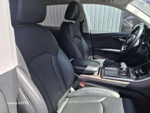 Audi Q8 2019 in Taurage, with an engine capacity of 2.97 L and mileage of 220 thousand km for 39000 €, photo 15 on AUTOMOTO.COM.LV