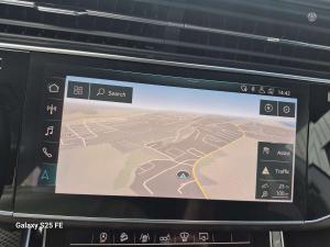 Audi Q8 2019 in Taurage, with an engine capacity of 2.97 L and mileage of 220 thousand km for 39000 €, photo 30 on AUTOMOTO.COM.LV