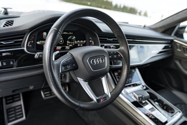 Audi Q8 2020 in Liepaja, with an engine capacity of 4.00 L and mileage of 67 thousand km for 85000 €, photo 5 on AUTOMOTO.COM.LV