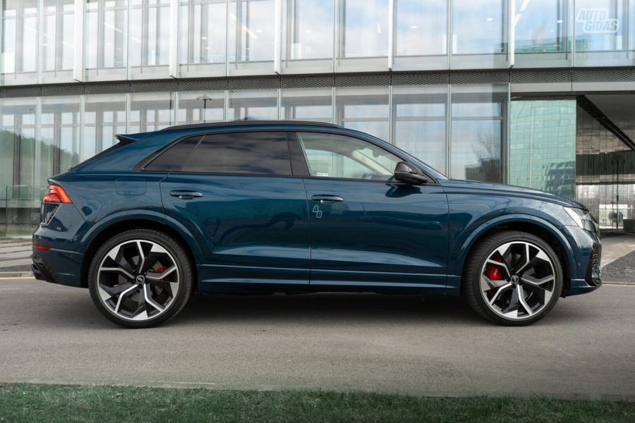 Audi Q8 2021 Viļņa, ar dzinēja tilpumu 3.00 L un nobraukumu 58 tūkst. km par 59950 €, foto 5 vietnē AUTOMOTO.COM.LV