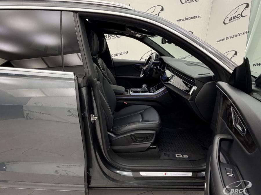 Audi Q8 2021 in Vilnius, with an engine capacity of 3.00 L and mileage of 63 thousand km for 49988 €, photo 5 on AUTOMOTO.COM.LV