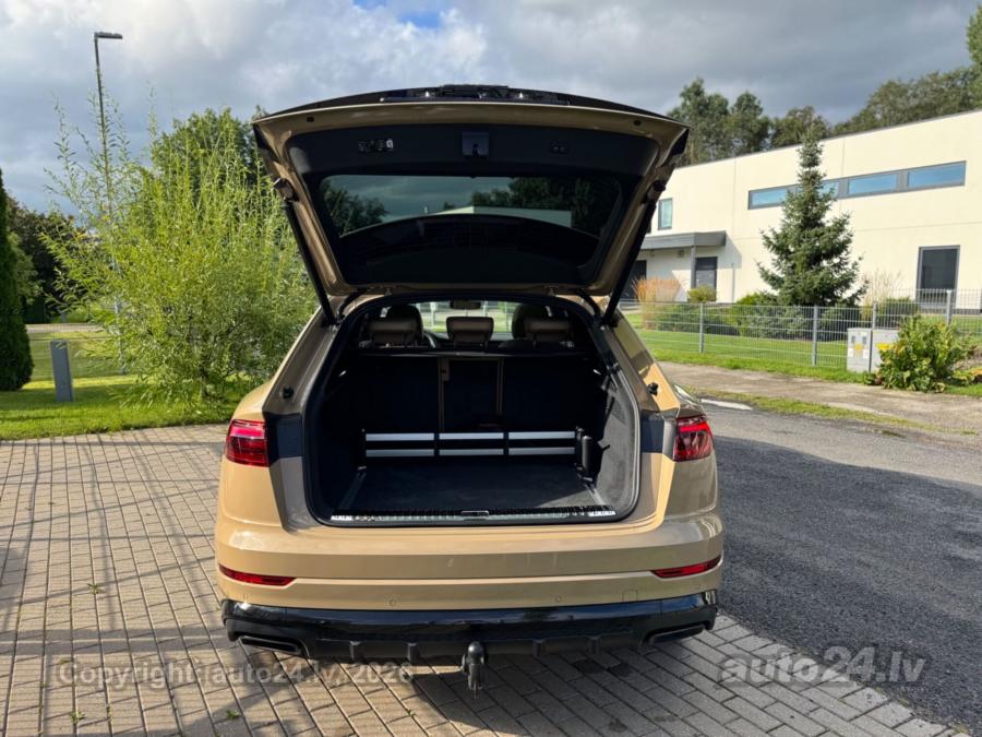Audi Q8 2026 Tartu, ar dzinēja tilpumu 3.00 L un nobraukumu 1 tūkst. km par 112000 €, foto 8 vietnē AUTOMOTO.COM.LV