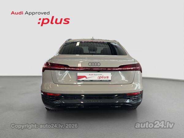 Beige Audi Q8 e-tron 2023 in Tallinn, with an engine capacity of 0.00 L and mileage of 45 thousand km for 54900 €, photo 5 on AUTOMOTO.COM.LV