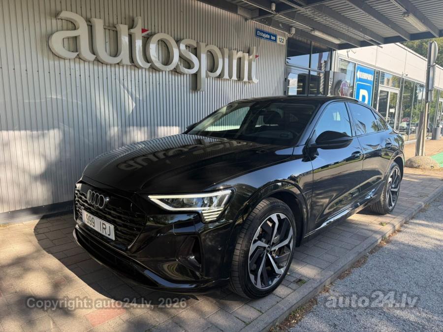 Melns Audi Q8 e-tron 2024 Tallina, ar dzinēja tilpumu 0.00 L un nobraukumu 57 tūkst. km par 54990 €, foto 1 vietnē AUTOMOTO.COM.LV