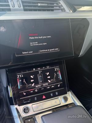 Melns Audi Q8 e-tron 2024 Tallina, ar dzinēja tilpumu 0.00 L un nobraukumu 57 tūkst. km par 54990 €, foto 11 vietnē AUTOMOTO.COM.LV