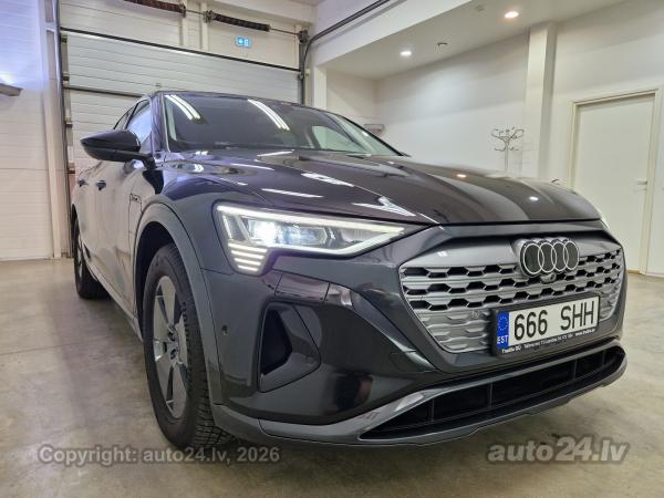 Черный Ауди Q8 e-tron 2023 в Хаапсалу, объемом двигателя 0.00 л и пробегом 104 тыс. км за 43900 €, фото 4 на AUTOMOTO.COM.LV