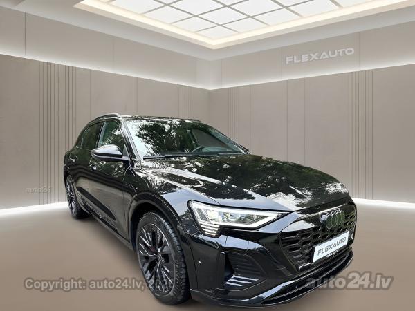 Black Audi Q8 e-tron 2023 in Tallinn, with an engine capacity of 0.00 L and mileage of 42 thousand km for 54990 €, photo 1 on AUTOMOTO.COM.LV