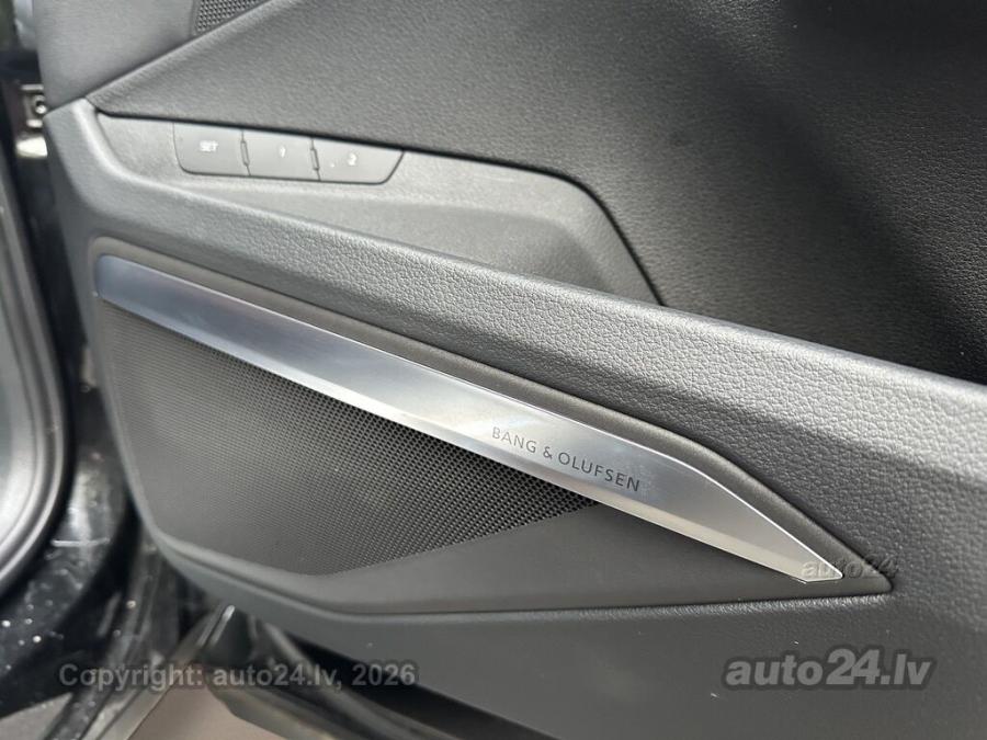 Melns Audi Q8 e-tron 2023 Tallina, ar dzinēja tilpumu 0.00 L un nobraukumu 42 tūkst. km par 54990 €, foto 20 vietnē AUTOMOTO.COM.LV