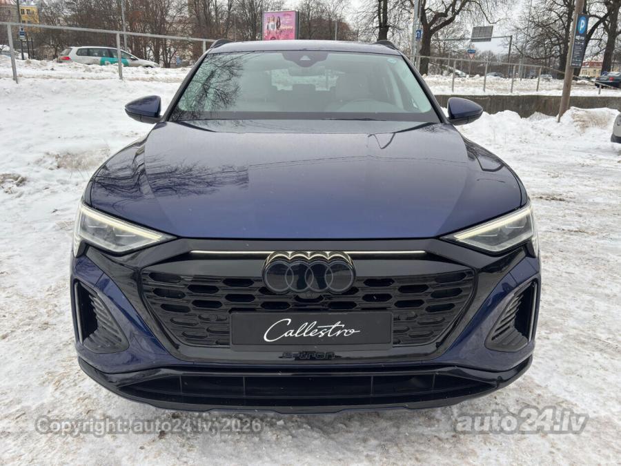 Audi Q8 e-tron 2023 in Tallinn, with an engine capacity of 0.00 L and mileage of 45 thousand km for 57900 €, photo 3 on AUTOMOTO.COM.LV