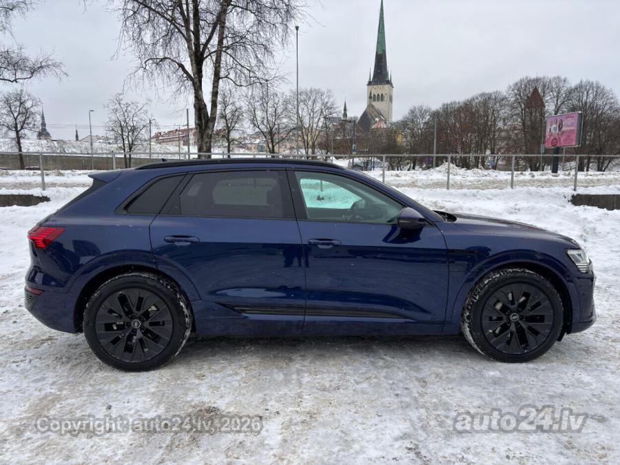 Audi Q8 e-tron 2023 in Tallinn, with an engine capacity of 0.00 L and mileage of 45 thousand km for 57900 €, photo 4 on AUTOMOTO.COM.LV