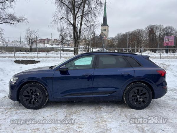 Audi Q8 e-tron 2023 in Tallinn, with an engine capacity of 0.00 L and mileage of 45 thousand km for 57900 €, photo 5 on AUTOMOTO.COM.LV