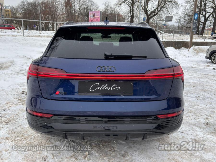 Audi Q8 e-tron 2023 in Tallinn, with an engine capacity of 0.00 L and mileage of 45 thousand km for 57900 €, photo 6 on AUTOMOTO.COM.LV