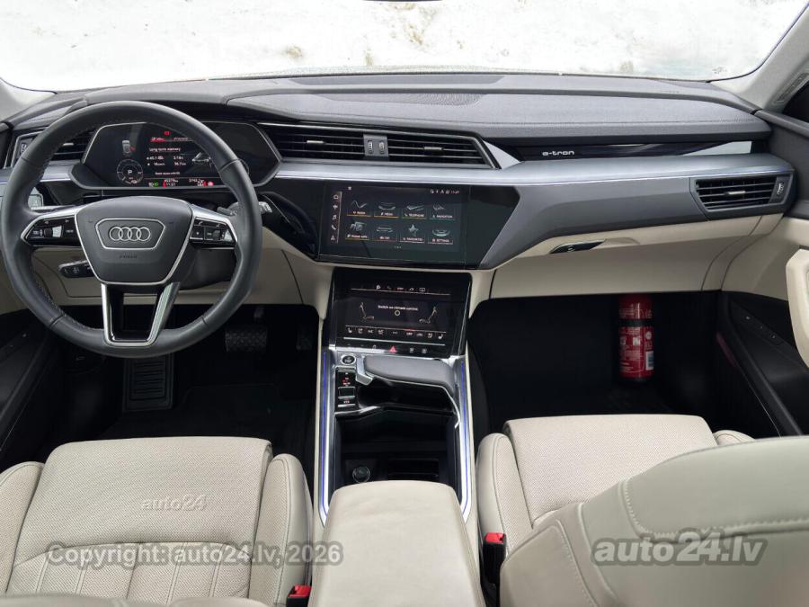 Audi Q8 e-tron 2023 in Tallinn, with an engine capacity of 0.00 L and mileage of 45 thousand km for 57900 €, photo 10 on AUTOMOTO.COM.LV