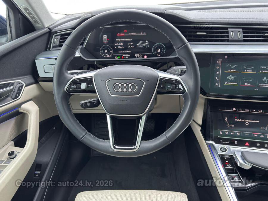 Audi Q8 e-tron 2023 in Tallinn, with an engine capacity of 0.00 L and mileage of 45 thousand km for 57900 €, photo 11 on AUTOMOTO.COM.LV