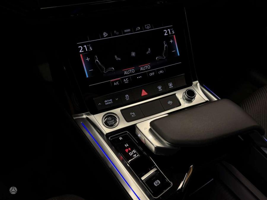Серый Ауди Q8 e-tron 2023 в Каунас, объемом двигателя 0.00 л и пробегом 17 тыс. км за 37990 €, фото 20 на AUTOMOTO.COM.LV