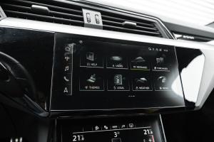 Grey Audi Q8 e-tron 2023 in Marupe, with an engine capacity of 0.00 L and mileage of 65 thousand km for 46600 €, photo 24 on AUTOMOTO.COM.LV