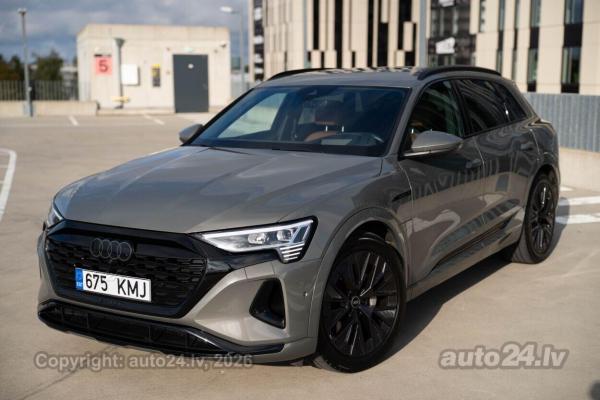 Grey Audi Q8 e-tron 2024 in Tallinn, with an engine capacity of 0.00 L and mileage of 45 thousand km for 70000 €, photo 1 on AUTOMOTO.COM.LV