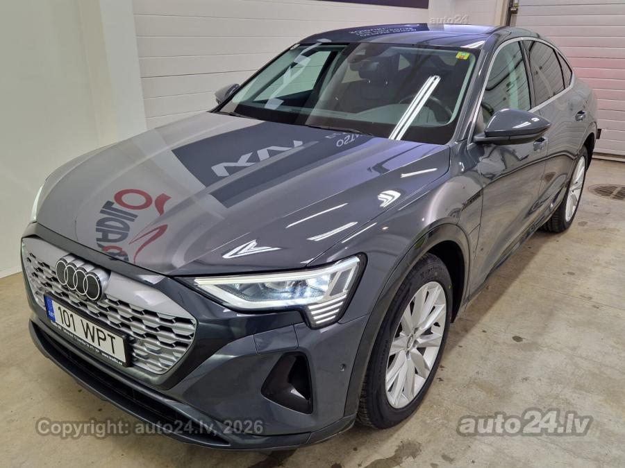 Grey Audi Q8 e-tron 2023 in Haapsalu, with an engine capacity of 0.00 L and mileage of 124 thousand km for 45000 €, photo 3 on AUTOMOTO.COM.LV