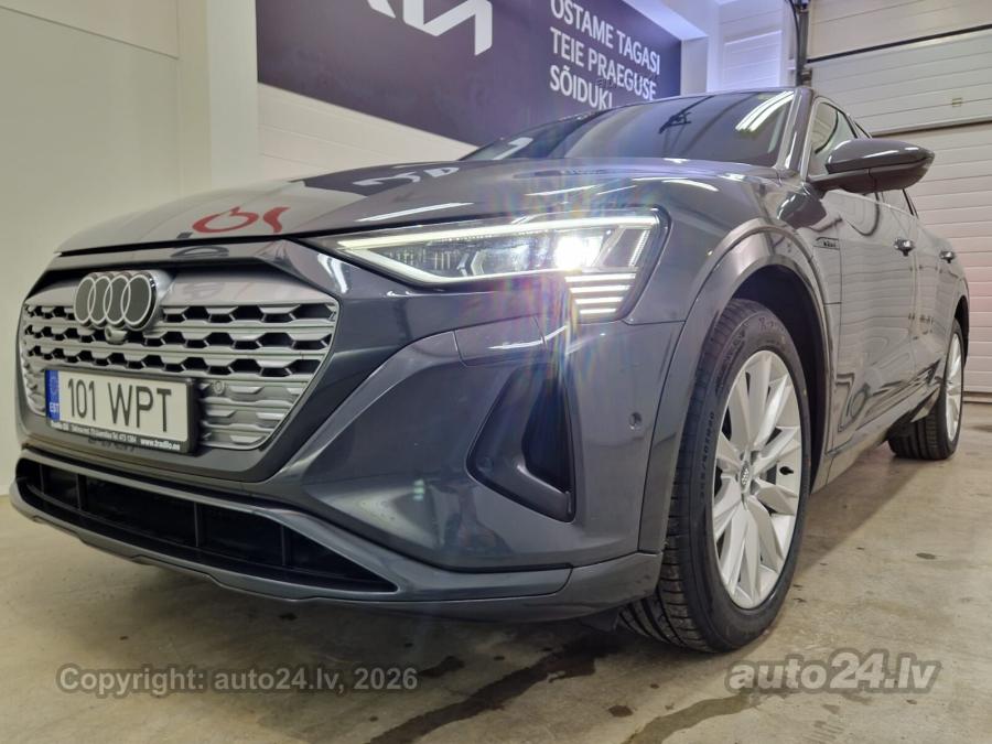 Grey Audi Q8 e-tron 2023 in Haapsalu, with an engine capacity of 0.00 L and mileage of 124 thousand km for 45000 €, photo 5 on AUTOMOTO.COM.LV
