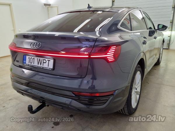 Pelēks Audi Q8 e-tron 2023 Hāpsalu, ar dzinēja tilpumu 0.00 L un nobraukumu 124 tūkst. km par 45000 €, foto 6 vietnē AUTOMOTO.COM.LV