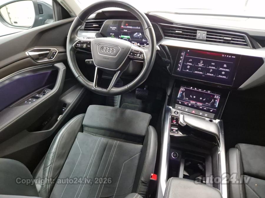 Grey Audi Q8 e-tron 2023 in Haapsalu, with an engine capacity of 0.00 L and mileage of 124 thousand km for 45000 €, photo 12 on AUTOMOTO.COM.LV
