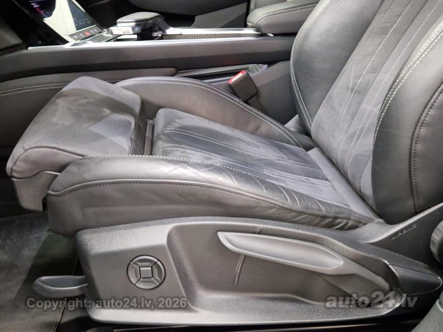 Grey Audi Q8 e-tron 2023 in Haapsalu, with an engine capacity of 0.00 L and mileage of 124 thousand km for 45000 €, photo 18 on AUTOMOTO.COM.LV