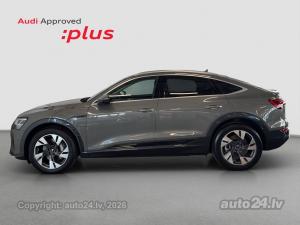 Grey Audi Q8 e-tron 2024 in Tallinn, with an engine capacity of 0.00 L and mileage of 8 thousand km for 59900 €, photo 3 on AUTOMOTO.COM.LV