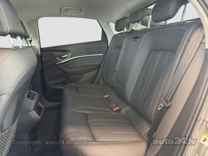 Grey Audi Q8 e-tron 2024 in Tallinn, with an engine capacity of 0.00 L and mileage of 8 thousand km for 59900 €, photo 9 on AUTOMOTO.COM.LV