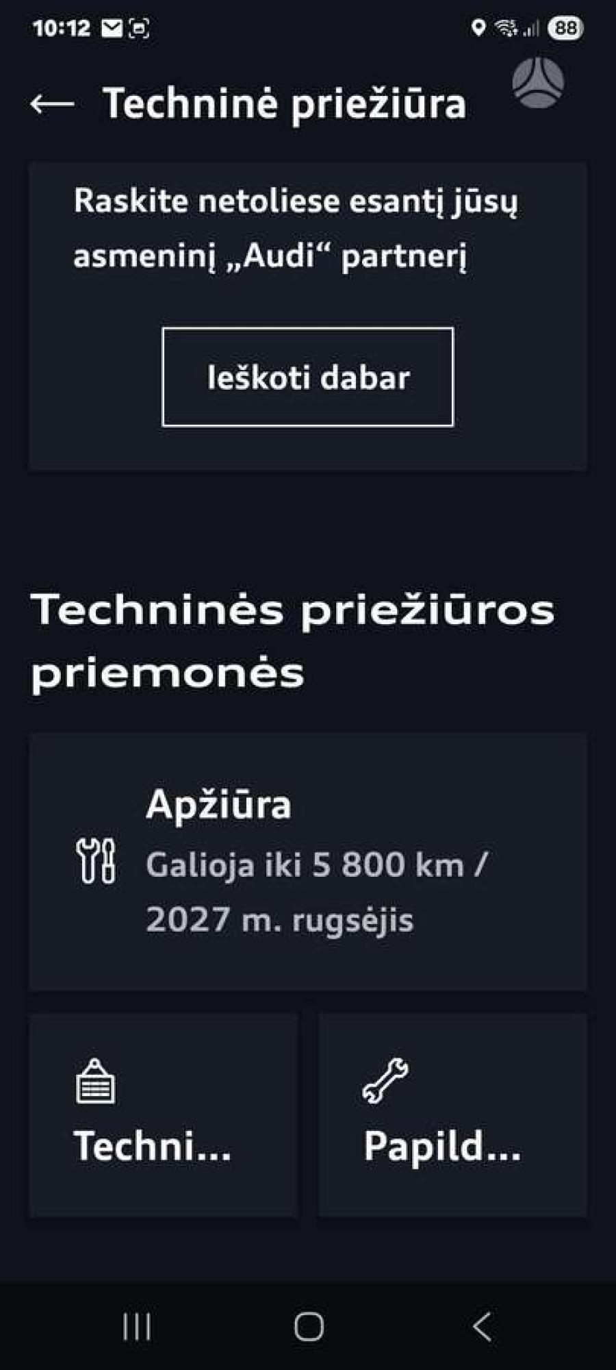 White Audi Q8 e-tron 2020 in Kaunas, with an engine capacity of 0.00 L and mileage of 115 thousand km for 28000 €, photo 22 on AUTOMOTO.COM.LV