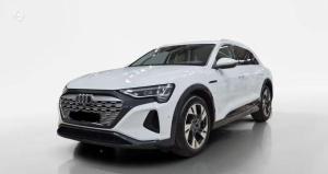 Balts Audi Q8 e-tron 2023 Viļņa, ar dzinēja tilpumu 0.00 L un nobraukumu 97 tūkst. km par 40000 €, foto 7 vietnē AUTOMOTO.COM.LV
