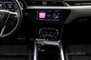 Белый Ауди Q8 e-tron 2023 в Таллин, объемом двигателя 0.00 л и пробегом 49 тыс. км за 53995 €, фото 11 на AUTOMOTO.COM.LV