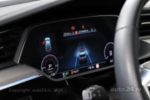 Белый Ауди Q8 e-tron 2023 в Таллин, объемом двигателя 0.00 л и пробегом 49 тыс. км за 53995 €, фото 20 на AUTOMOTO.COM.LV