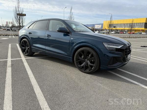 Green Audi Q8 2018 in Riga, with an engine capacity of 3.00 L and mileage of 163 thousand km for 39300 €, photo 2 on AUTOMOTO.COM.LV