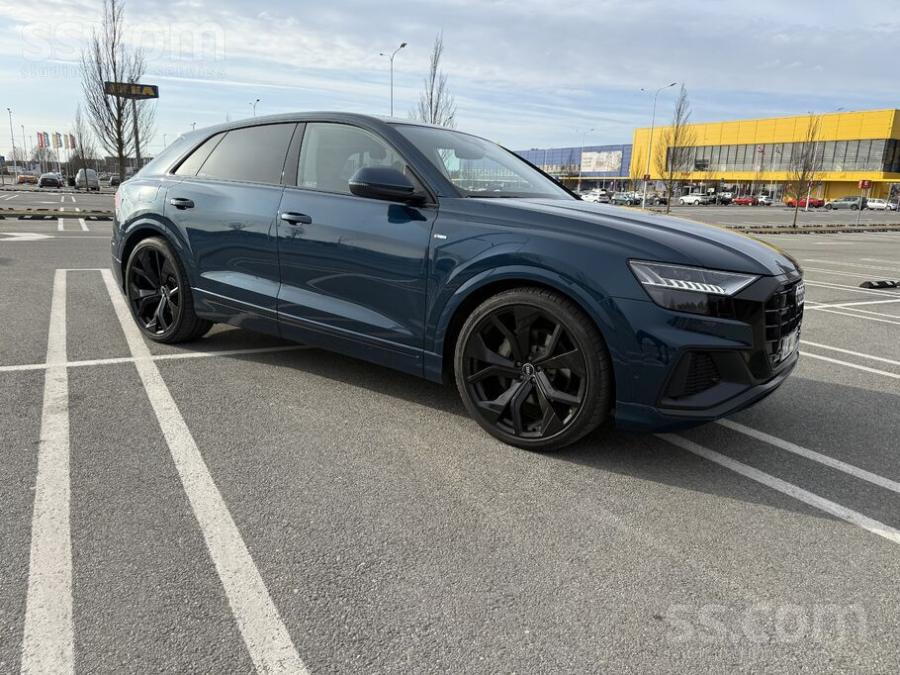Green Audi Q8 2018 in Riga, with an engine capacity of 3.00 L and mileage of 163 thousand km for 39300 €, photo 3 on AUTOMOTO.COM.LV