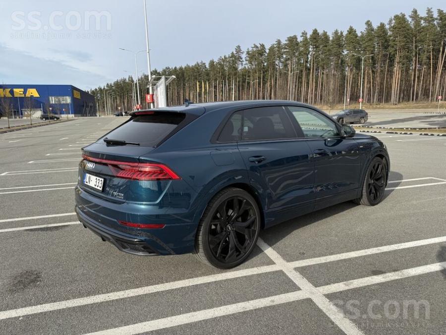 Green Audi Q8 2018 in Riga, with an engine capacity of 3.00 L and mileage of 163 thousand km for 39300 €, photo 5 on AUTOMOTO.COM.LV