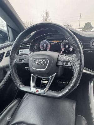 Pelēks Audi Q8 2019 Viļņa, ar dzinēja tilpumu 2.97 L un nobraukumu 92 tūkst. km par 58500 €, foto 19 vietnē AUTOMOTO.COM.LV