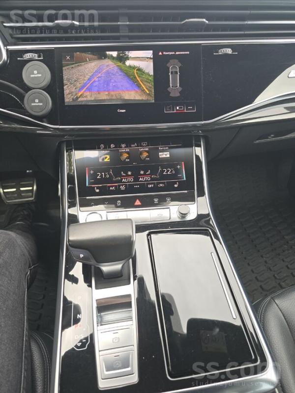 Pelēks Audi Q8 2019 Rīga, ar dzinēja tilpumu 3.00 L un nobraukumu 144 tūkst. km par 44390 €, foto 6 vietnē AUTOMOTO.COM.LV