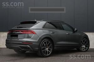 Pelēks Audi Q8 2018 Tukums, ar dzinēja tilpumu 3.00 L un nobraukumu 0 tūkst. km par 39770 €, foto 2 vietnē AUTOMOTO.COM.LV