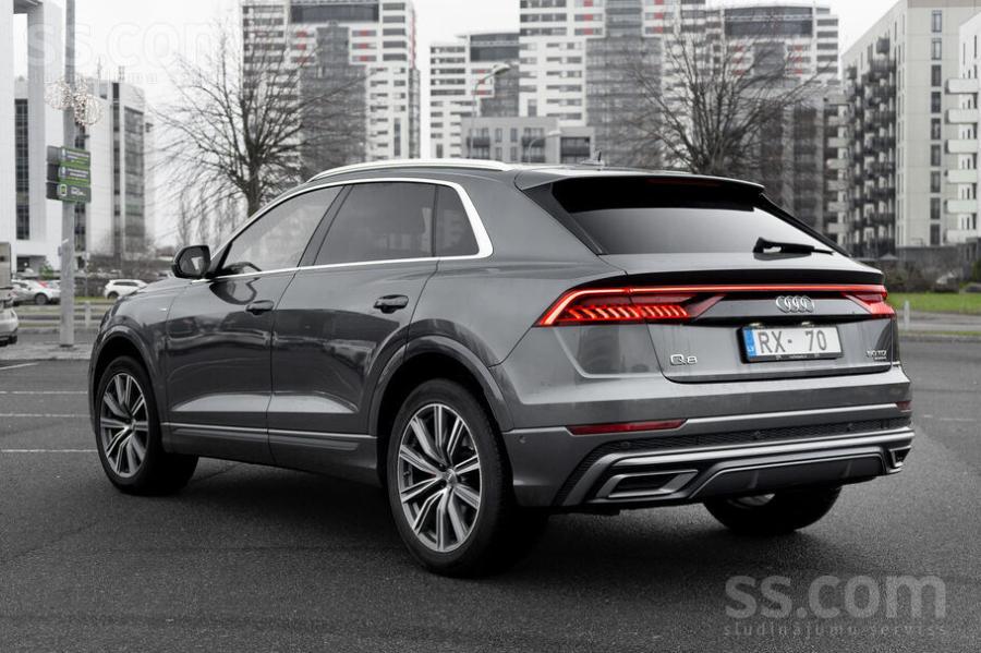 Grey Audi Q8 2018 in Riga, with an engine capacity of 3.00 L and mileage of 170 thousand km for 46900 €, photo 4 on AUTOMOTO.COM.LV