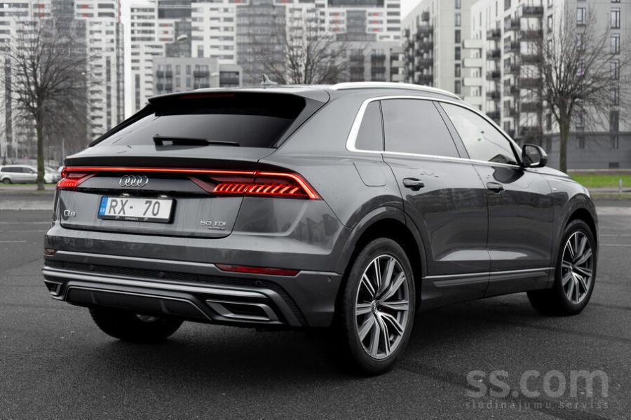 Grey Audi Q8 2018 in Riga, with an engine capacity of 3.00 L and mileage of 170 thousand km for 46900 €, photo 5 on AUTOMOTO.COM.LV