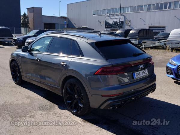 Grey Audi Q8 2018 in Tallinn, with an engine capacity of 3.00 L and mileage of 141 thousand km for 44900 €, photo 3 on AUTOMOTO.COM.LV