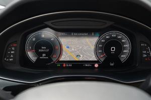 Pelēks Audi Q8 2018 Viļņa, ar dzinēja tilpumu 3.00 L un nobraukumu 197 tūkst. km par 42000 €, foto 21 vietnē AUTOMOTO.COM.LV