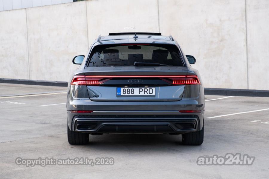 Grey Audi Q8 2018 in Tallinn, with an engine capacity of 3.00 L and mileage of 196 thousand km for 37200 €, photo 9 on AUTOMOTO.COM.LV