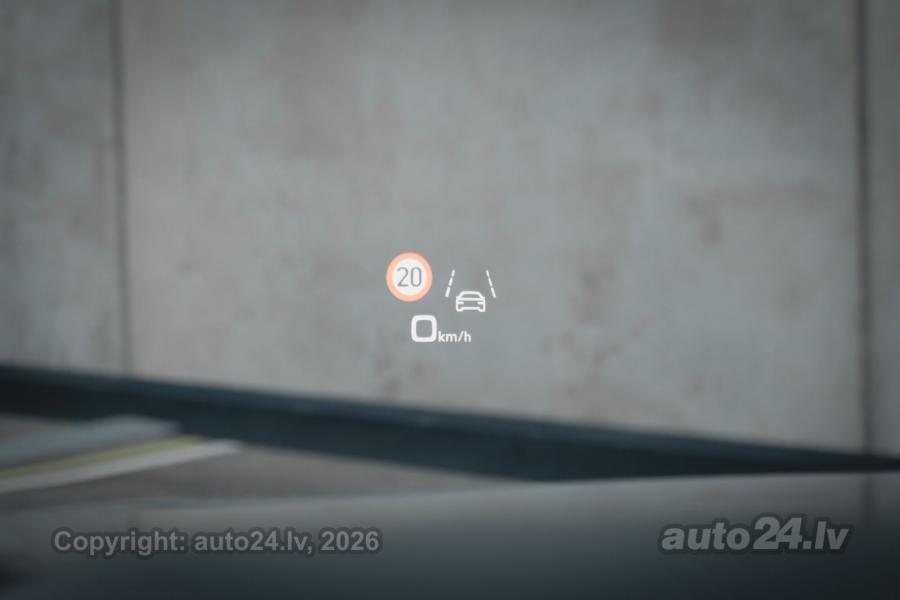 Серый Ауди Q8 2018 в Таллин, объемом двигателя 3.00 л и пробегом 196 тыс. км за 37200 €, фото 25 на AUTOMOTO.COM.LV