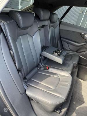 Grey Audi Q8 2018 in Rokiskis, with an engine capacity of 2.97 L and mileage of 218 thousand km for 36400 €, photo 32 on AUTOMOTO.COM.LV